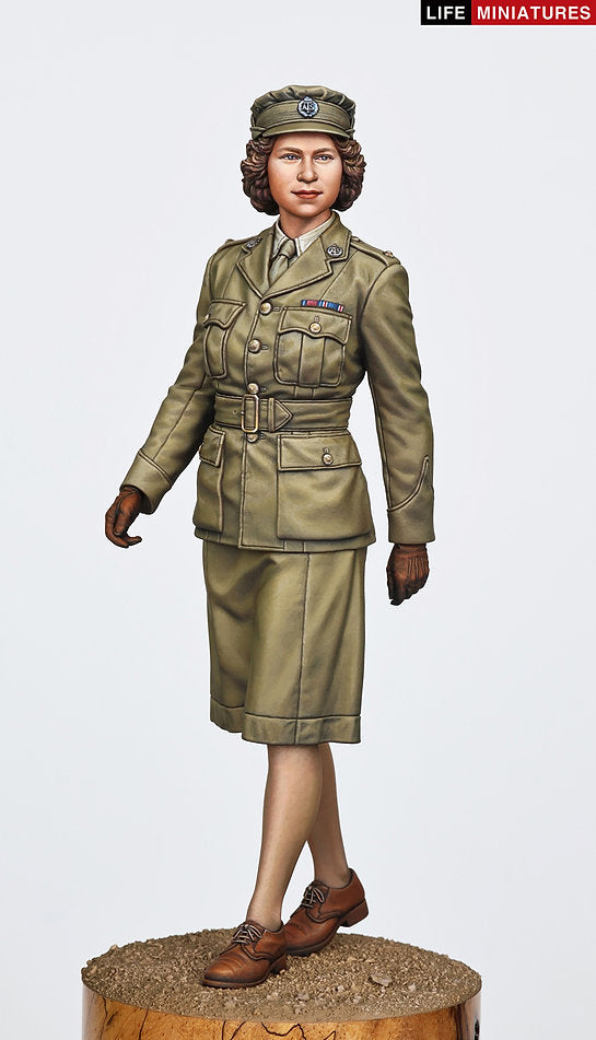 Princess Elizabeth, 2nd Subaltern in ATS, 1945 (1/35 scale ...