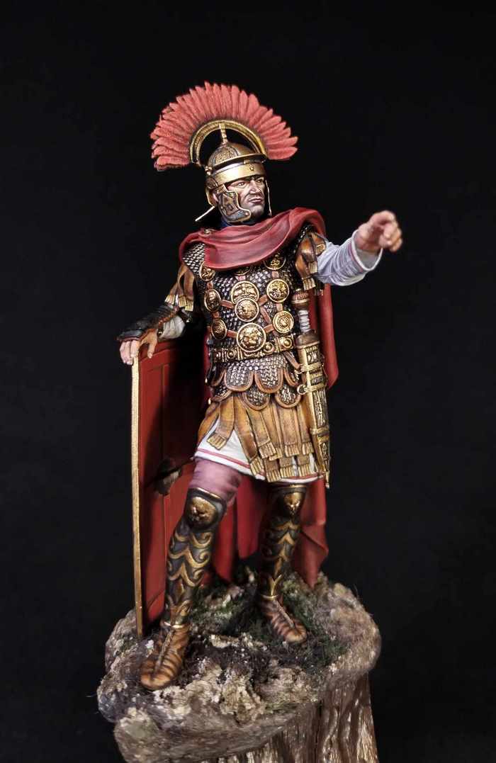 Roman Centurion, Dacian Campaign (54mm) - Tartar Miniatures - El Greco ...
