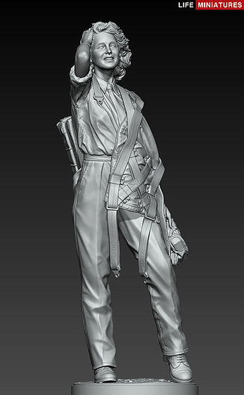 Attagirl - WW2 British ATA pilot (1/16 scale) - Life Miniatures - El ...